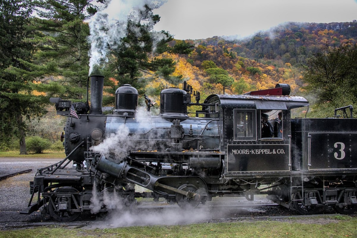 Durbin Rocket Train Ride in West Virginia (11 Images) | Stephen Hung ...